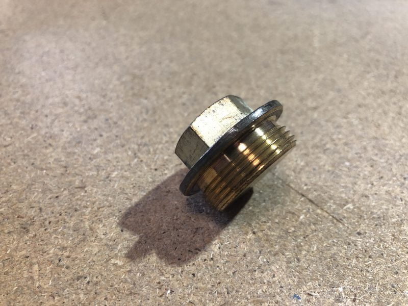 Oil Filler, Level Plug | 101 Parts