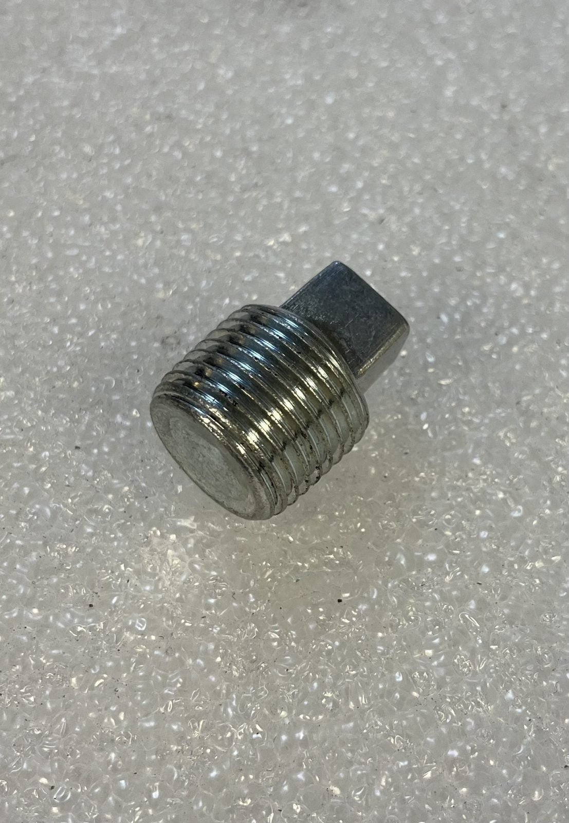 Filler Plug For Swivel Housing | 101 Parts